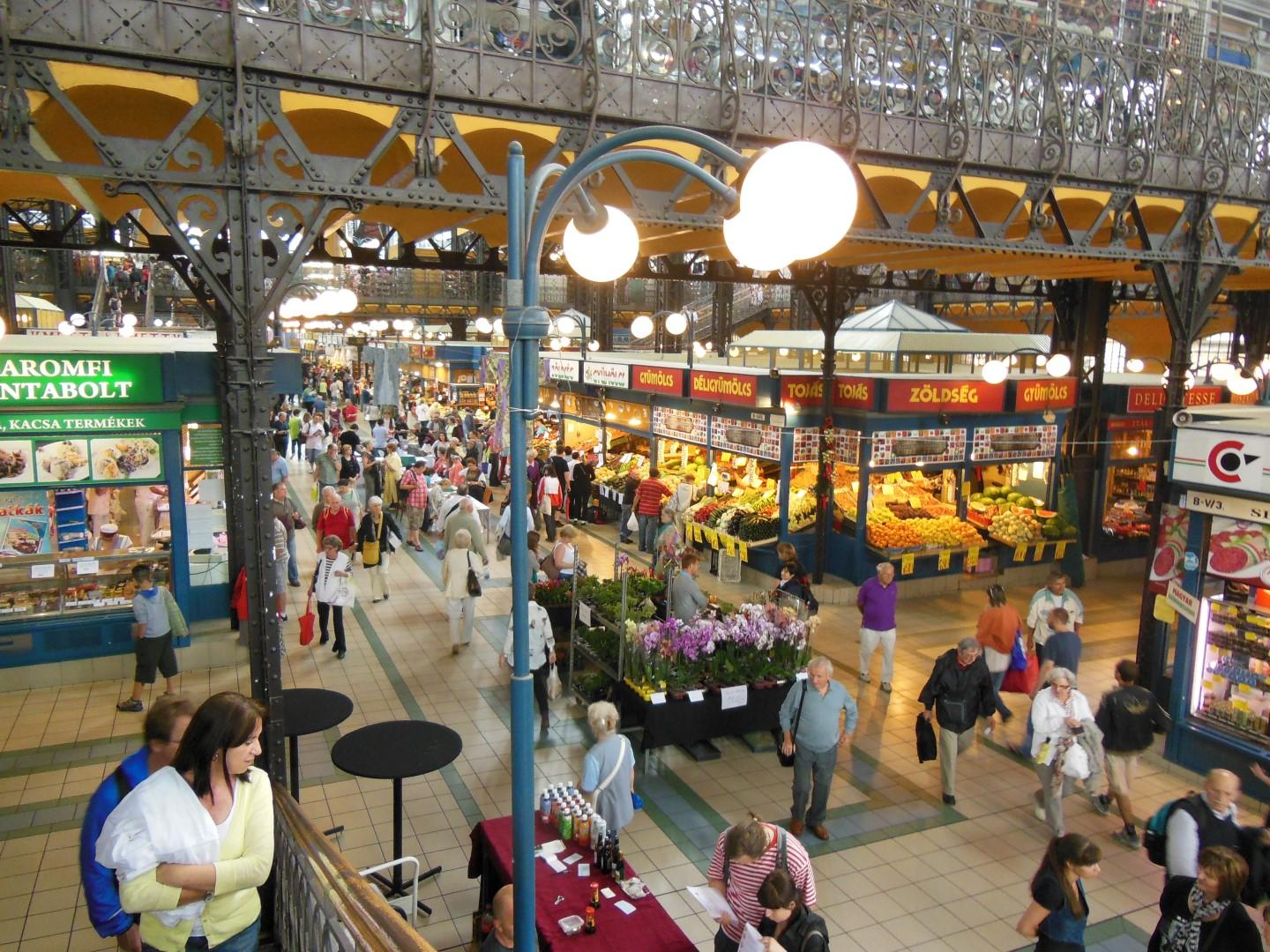 Random TravelBudapest On Our Own - Random Travel